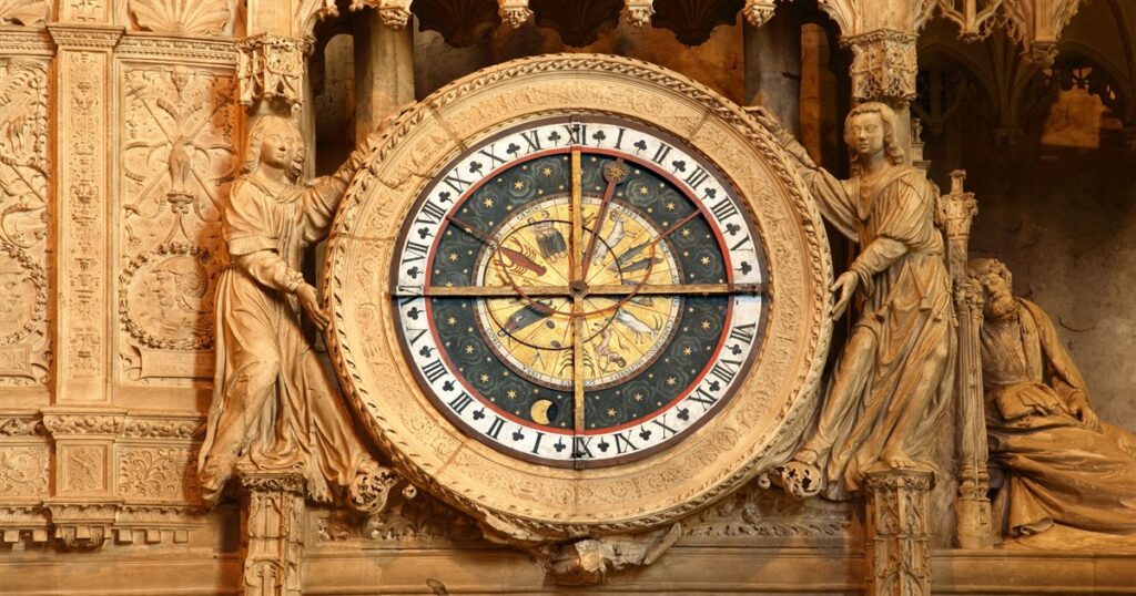 La historia del reloj mecánico: un invento que cambió el tiempo ...